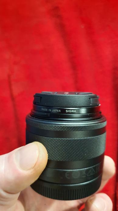CANON EF-M 15-45MM F/3.5-6.3 IS STM sa sigma filterom i hood