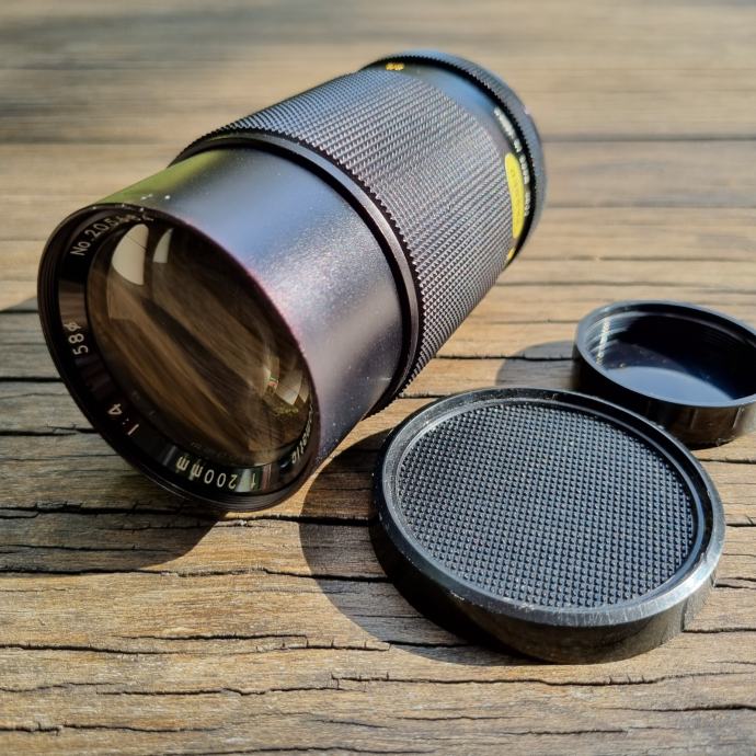 Kenlock automatic 200 mm f4, M42 navoj