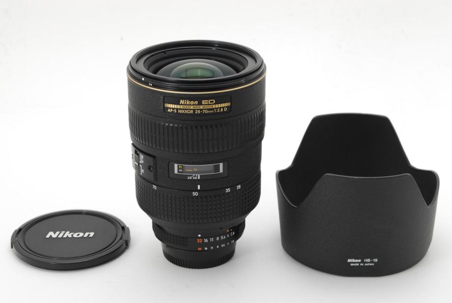 Nikon ED AF-S Nikkor 28-70 mm f/2.8 D ED AF-S