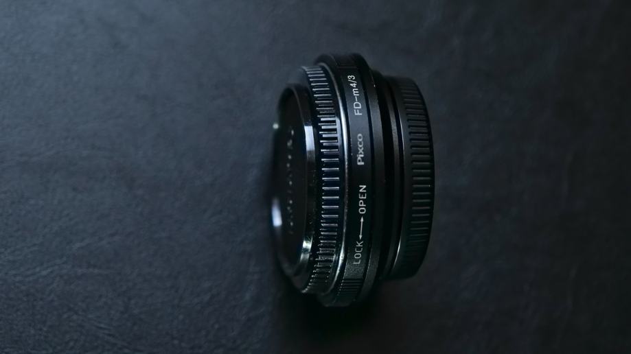 Pixco FD to M4/3 speed booster adapter (0.65x / +1 blenda)