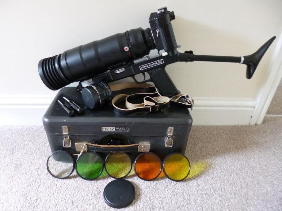 Tair 3 300mm f/4.5 u mint stanju sa svom opremom i metalnim kovčegom