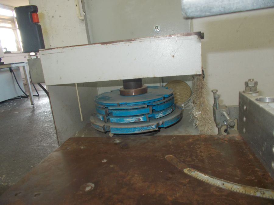 Elumatec freza za prečke-pvc stolarija