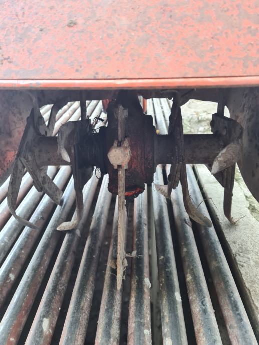 Freza AGRIA BABY 2100 u odličnom stanju