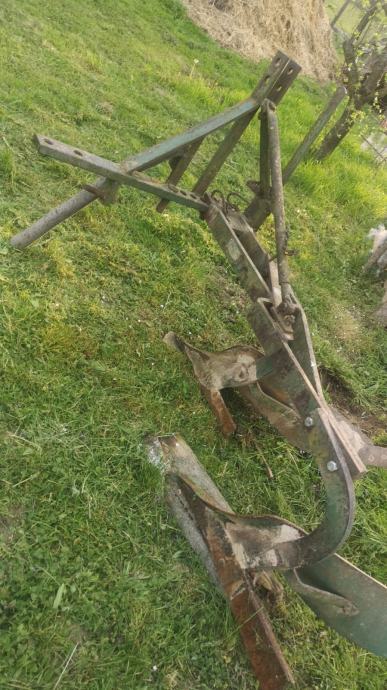 dvobrazni plug 10 cola