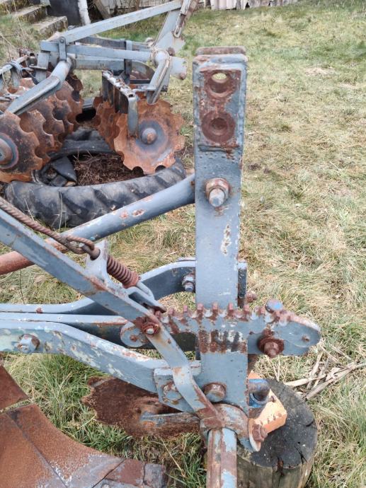 Jednobrazni plug 16 cola Lemid Leskovac