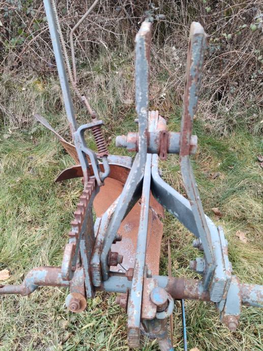 Jednobrazni plug 16 cola Lemid Leskovac