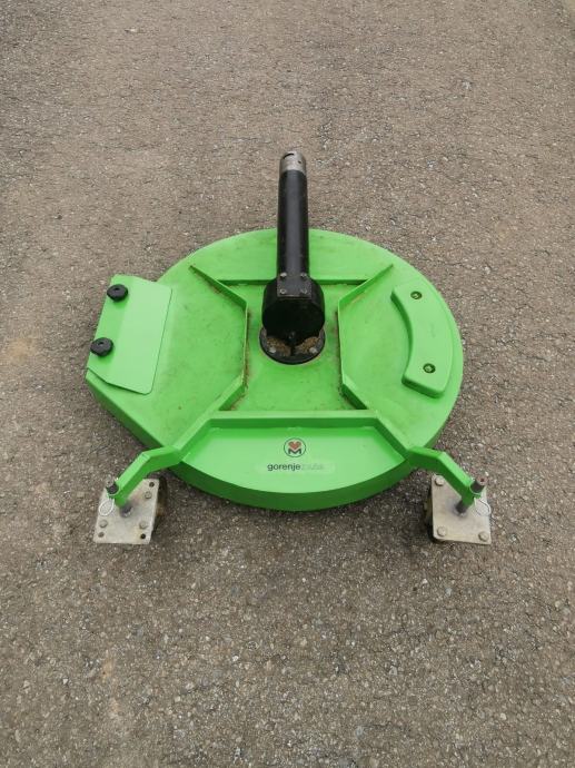 Freza rotaciona i strižna kosa plugovi željezni kotači