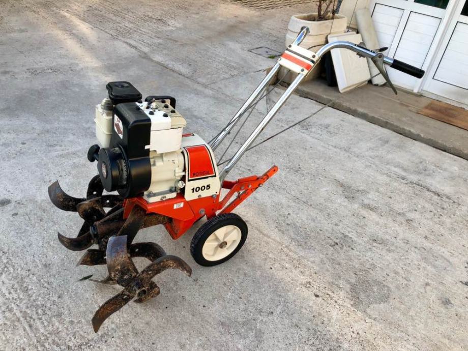 Motokultivator Simplicity ROTICUL 1005 - BRIGGS&STRATTON MOTOR 5KS!!!!