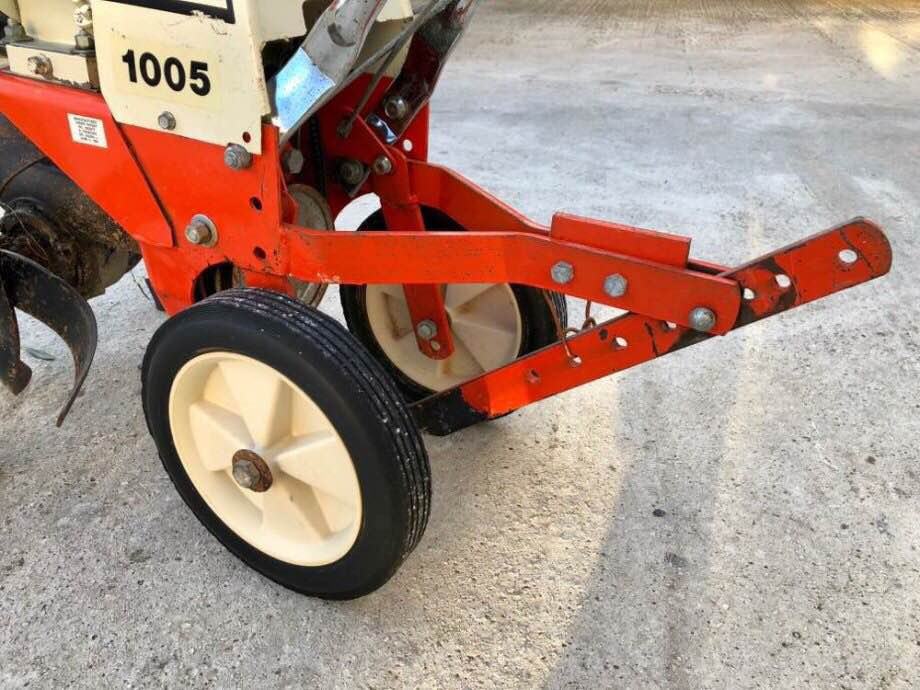 Motokultivator Simplicity ROTICUL 1005 - BRIGGS&STRATTON MOTOR 5KS!!!!