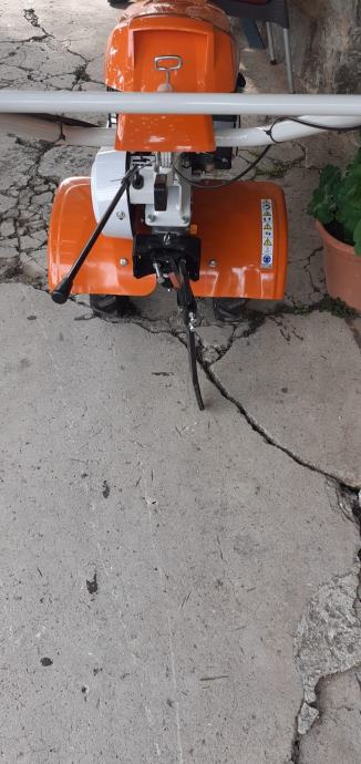MOTORNA FREZA STIHL