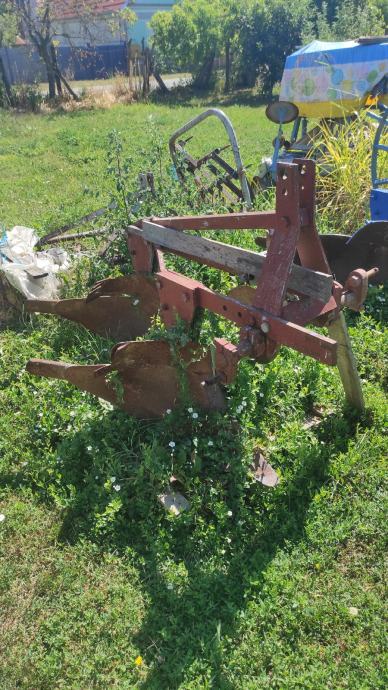 Plug Alkar dvije brazde