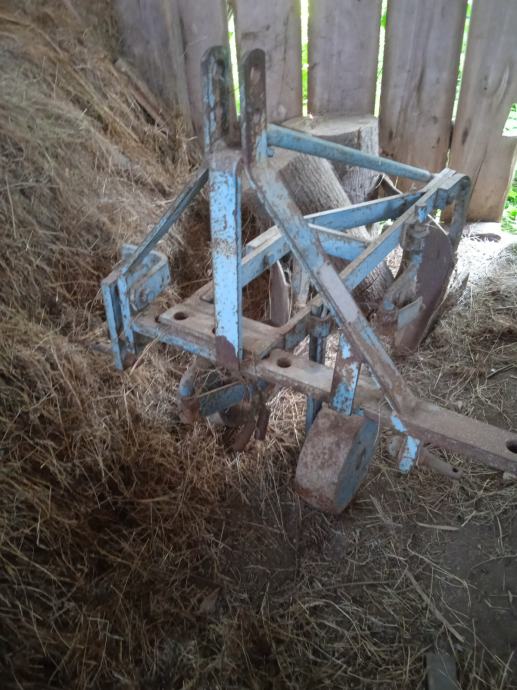 Plug dvobrazdni 10 cola