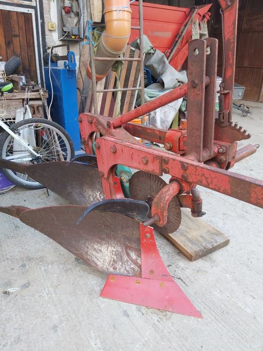 Plug imt 755 10 cola dvobrazni