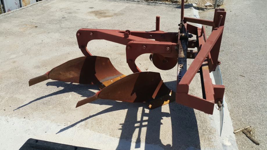 plug imt 756 s bočnim pomakom