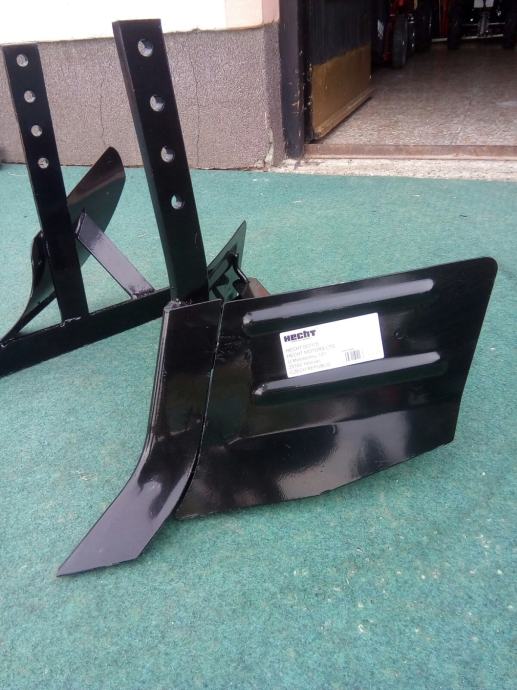 PLUG ZA MOTOKULTIVATOR