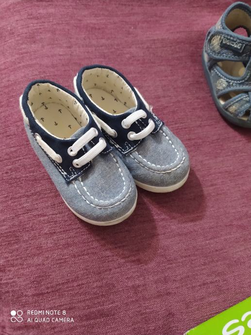 h&m svečane dječje cipelice