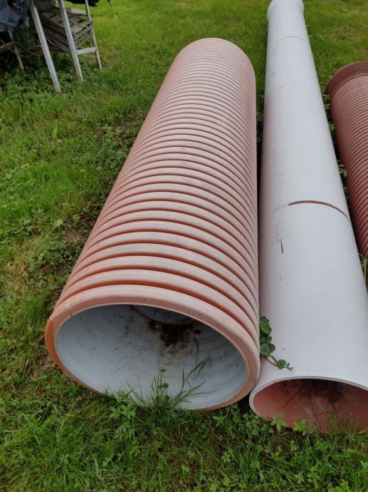 CIJEVI PLASTICNE-NOVE