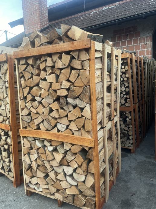 Drva u paleti HRAST BUKVA GRAB moguca dostava