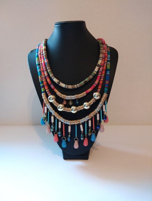 Četverostruka boho chic ogrlica, nova