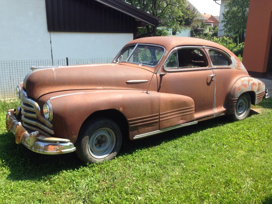 1947 Pontiac Streamliner Sedan Coupe Fastback