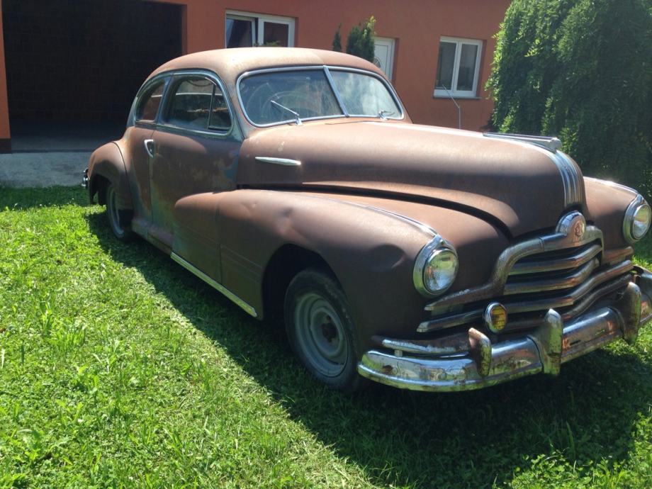 1947 Pontiac Streamliner Sedan Coupe Fastback