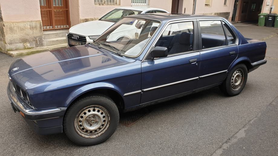 BMW 318i E30 kockica