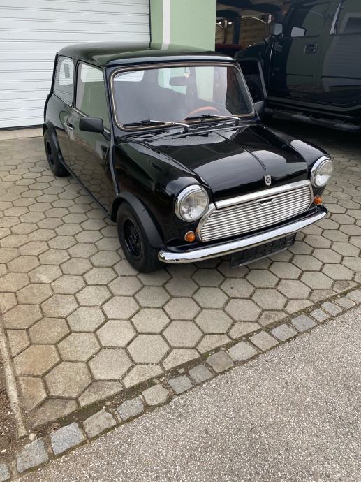 Classic MINI Cooper 1000 Leyland