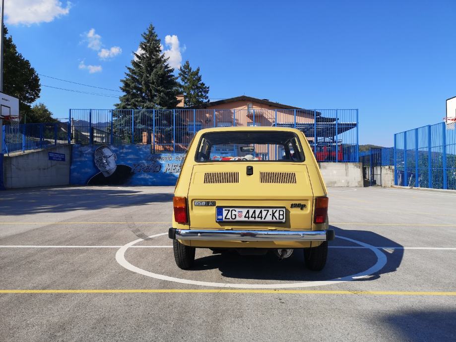 Fiat 126p Peglica