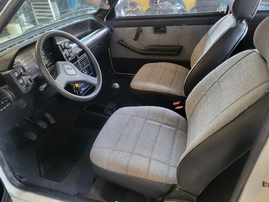 fiat uno cs
