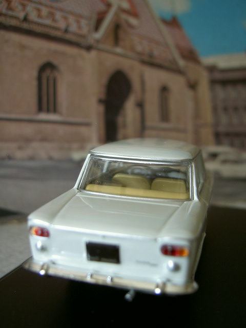 FIAT ZASTAVA 1300 1500 1961. 1/43 MODEL TRISTAC TRILE