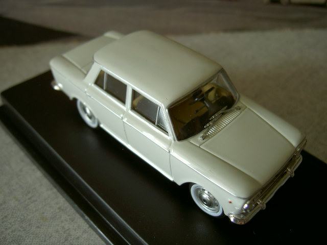 FIAT ZASTAVA 1300 1500 1961. 1/43 MODEL TRISTAC TRILE
