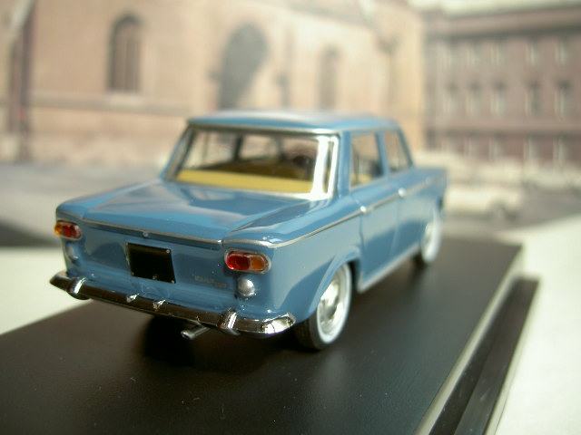 FIAT ZASTAVA 1300 1500 1961. 1/43 MODEL TRISTAC TRILE
