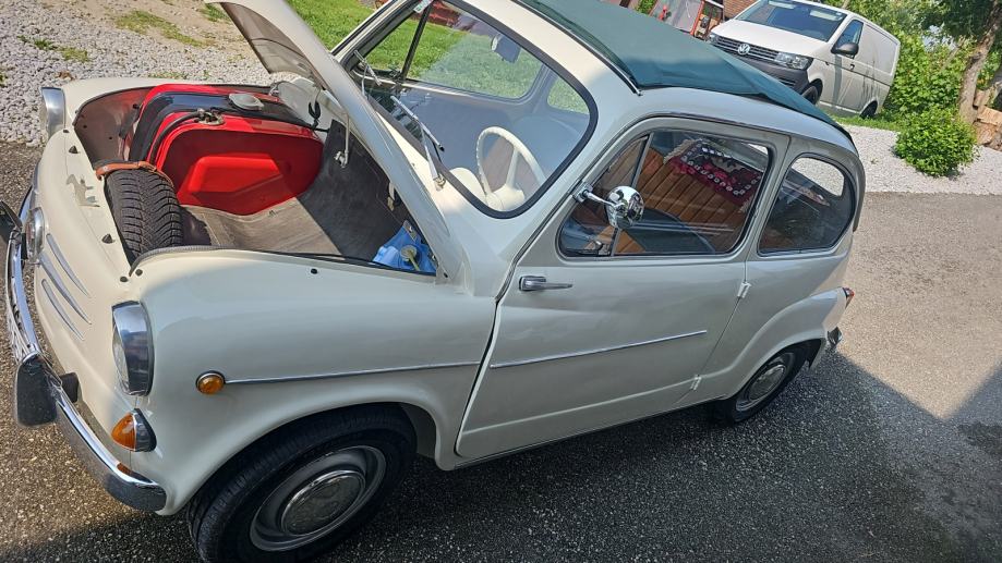 FIĆO 750 FIAT 1966g ,sve novo na autu ovijes, kocnice,ovijes,Paljenje