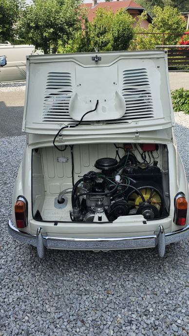 FIĆO 750 FIAT 1966g ,sve novo na autu ovijes, kocnice,ovijes,Paljenje