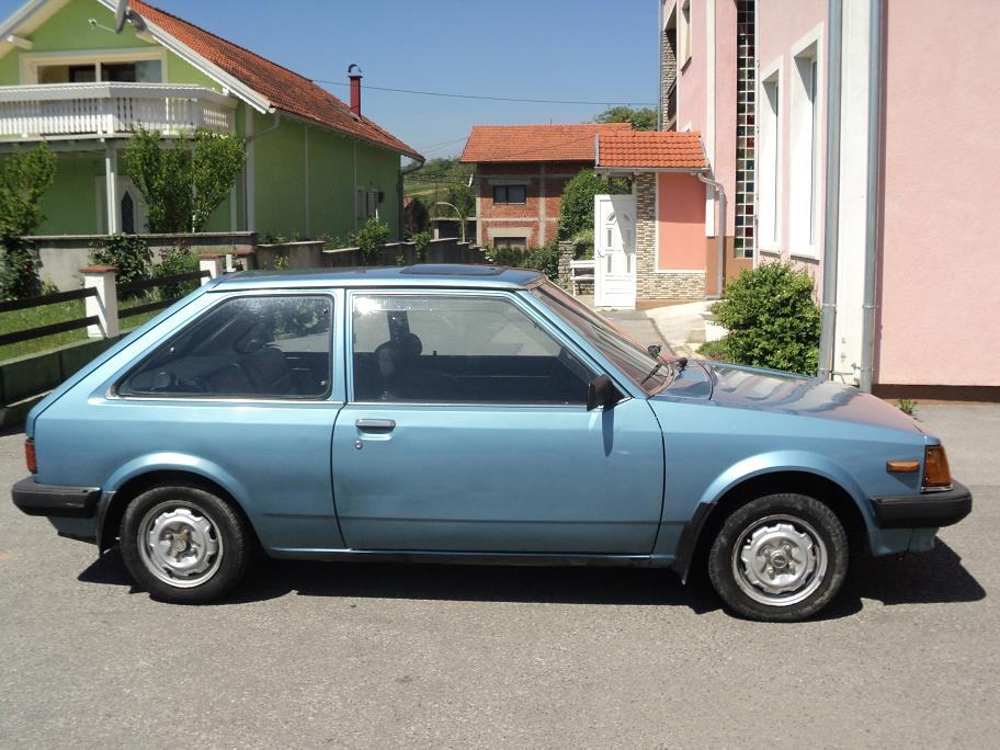 Mazda 323, 1982.god.