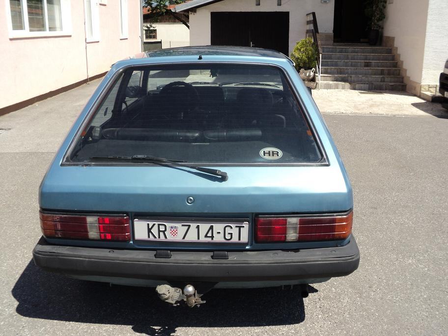 Mazda 323, 1982.god.