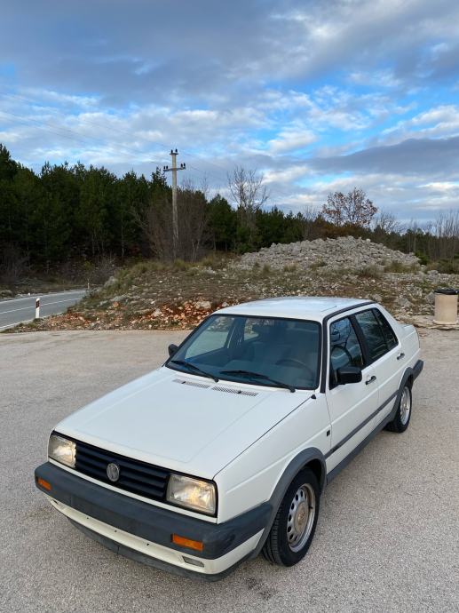 Vw jetta mk2 1.8 66kw automatic OLDTIMER