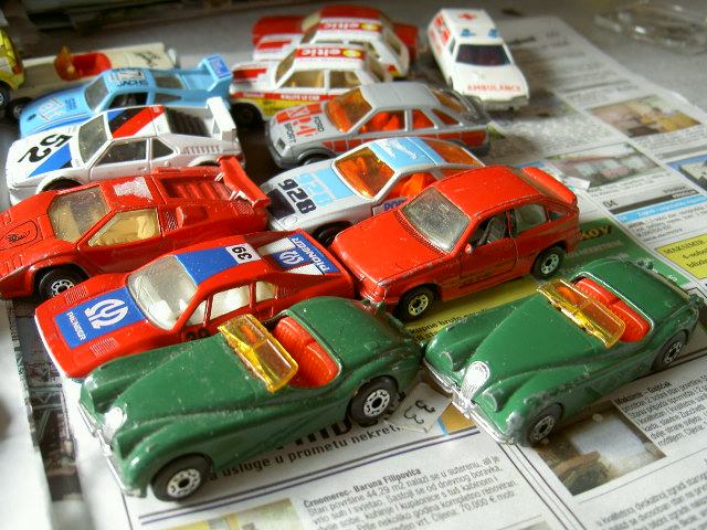 ALFA ROMEO LANCIA ZASTAVA MERCEDES FIAT MODELI STARI NOVI