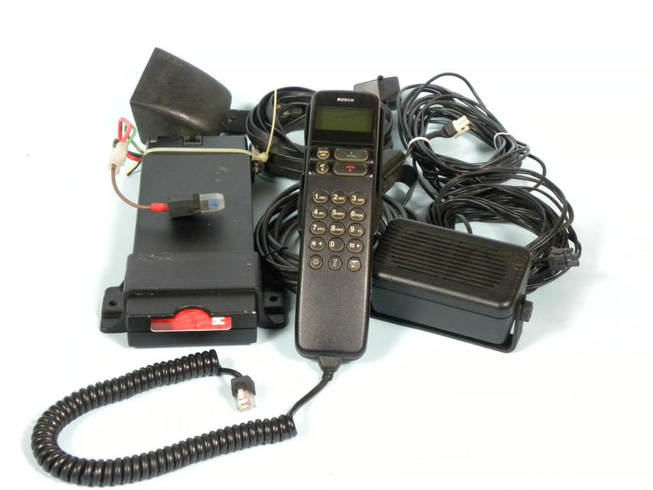 Autotelefon Bosch, komplet za ugradnju u oldtimer, GSM ispravan