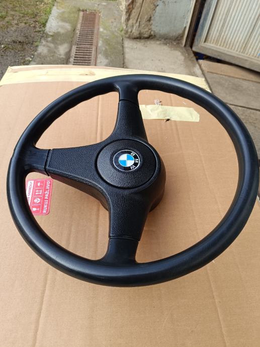 BMW E30,E28,E32 sportski volan 385 mm