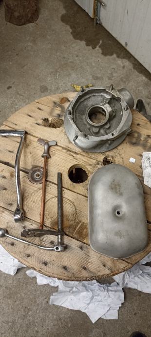 bmw r51 , r61 , r71 djelovi