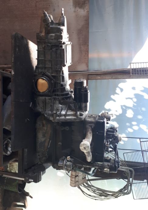 Original getriba i mašina 850 fićo