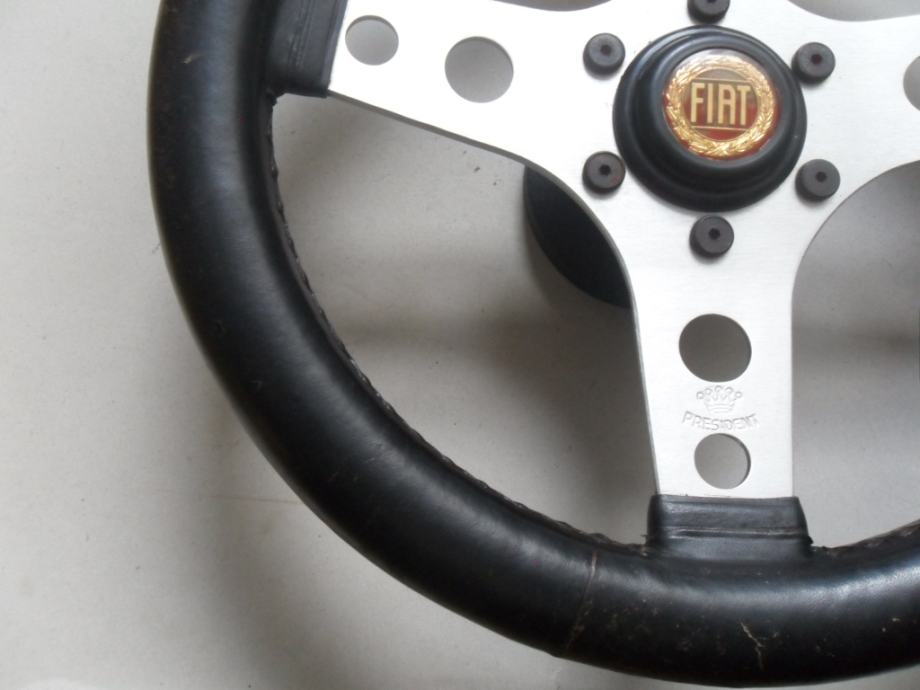 Sportski volan Fiat promjera 30 cm