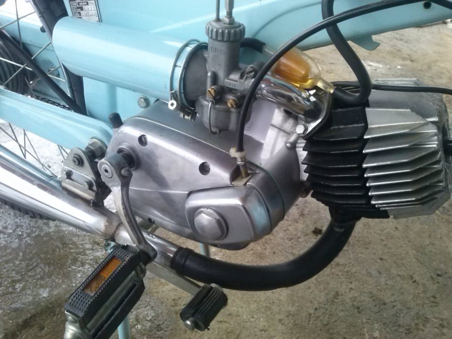 Tomos T-15 SL mašina