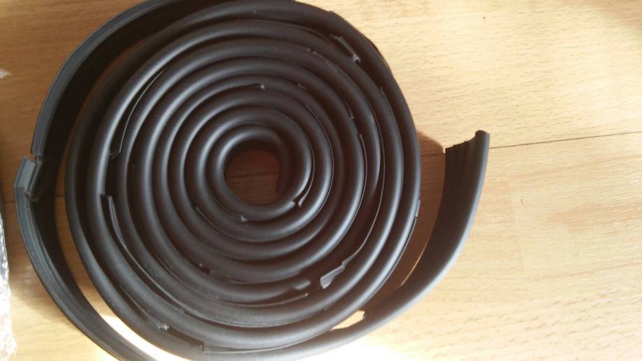 VW BUBA GUMA (KEDER) BLATOBRANA