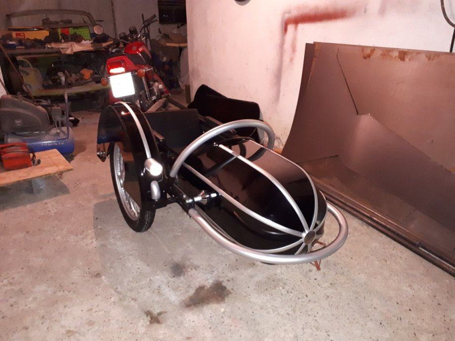 Bočna prikolica Steib S350