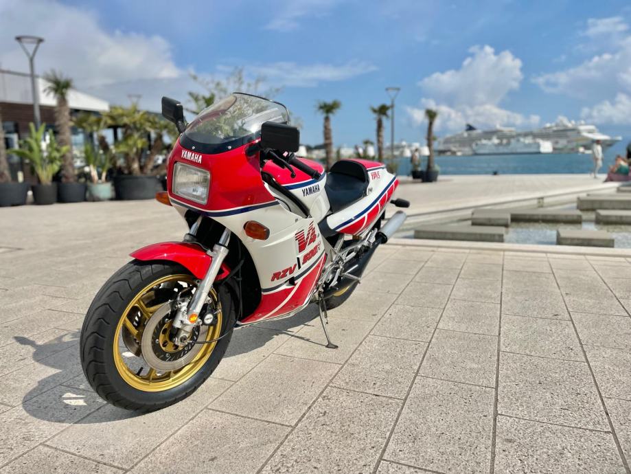 Yamaha RZV 500 R – San svakog kolekcionara (1500 proizvedenih)