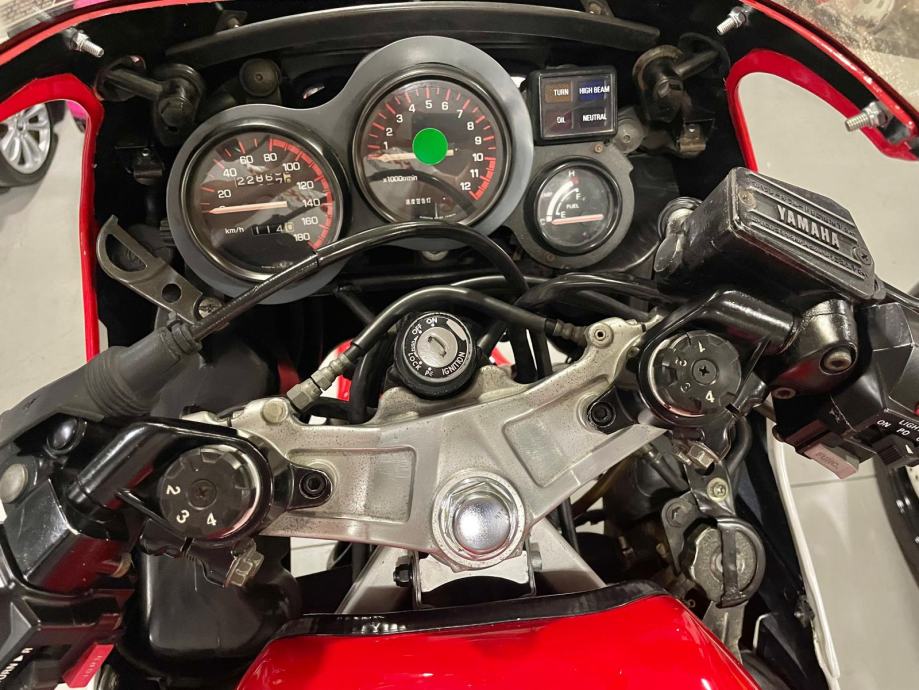 Yamaha RZV 500 R – San svakog kolekcionara (1500 proizvedenih)