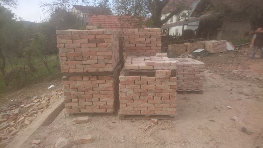 Puna cigla,mala cigla,cigla za pečenjare