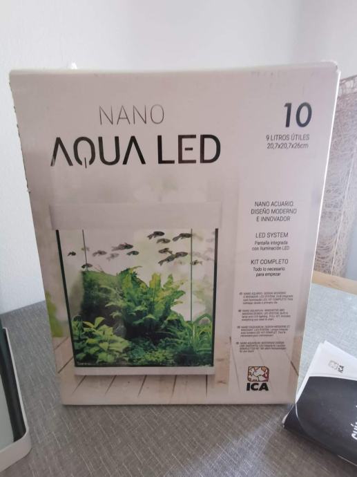 NANO AKVARIJ 9 LITARA, FILTER, RASVJETA,HRANA-Novo!!!!